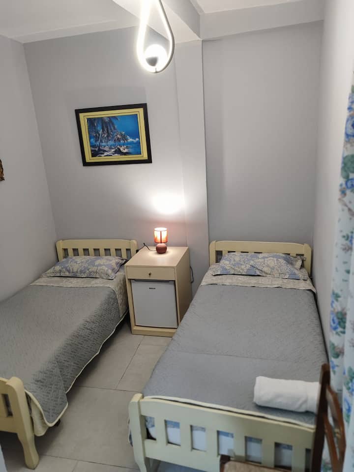 A Simple Room For 2 People - Tirana