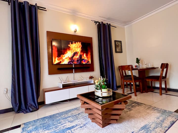 2bedroom | 2bathrm | Twin Beds |Good Neighborhood - Kampala