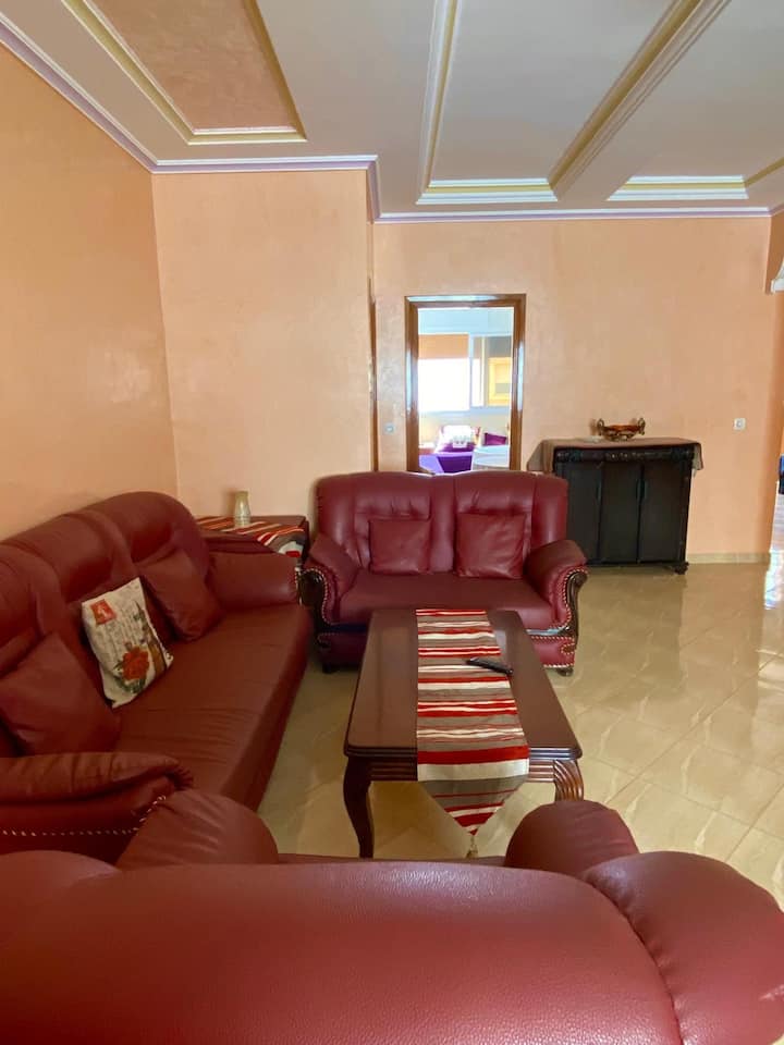 Grand Appartement Lumineux - Nador