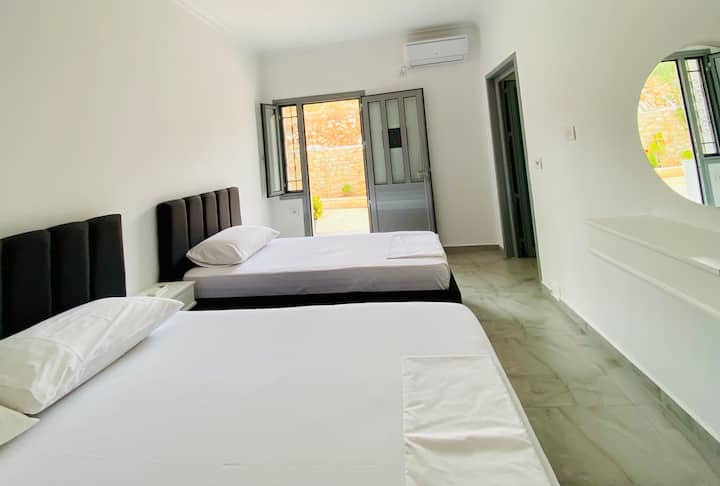 Sunny Whisper| For 3| Kitchen| Beach & Town Walk - Himarë