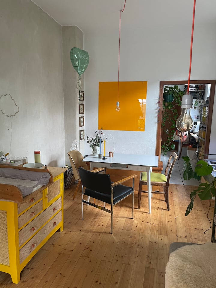 Gemütlicher Altbau Mit Terrasse - Cologne