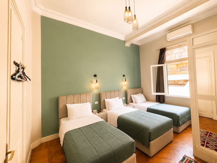 Cheers Hostel Cairo - Triple Room - Cairo