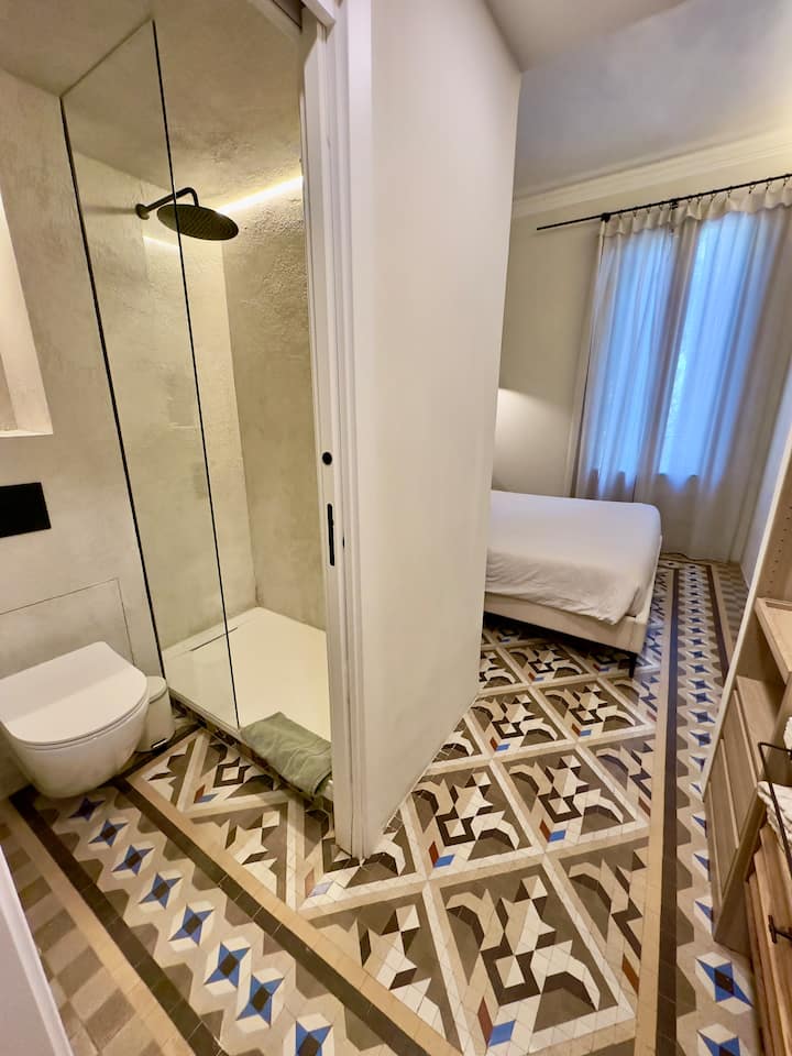 Guest Suite D - Barcelona