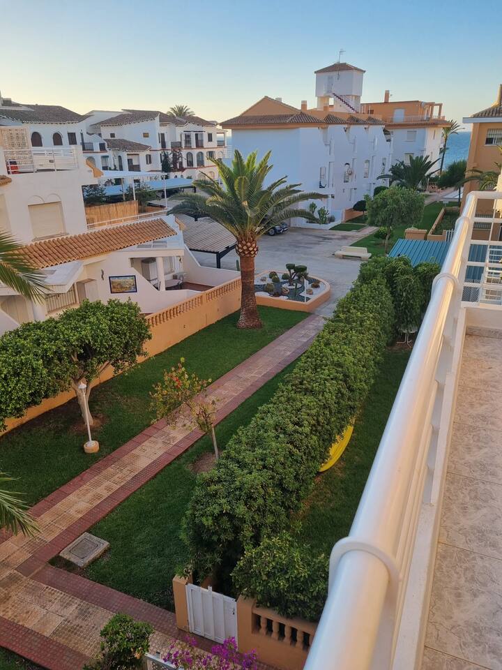 Apto. 1a Línea Playa 1° Piso - Dénia