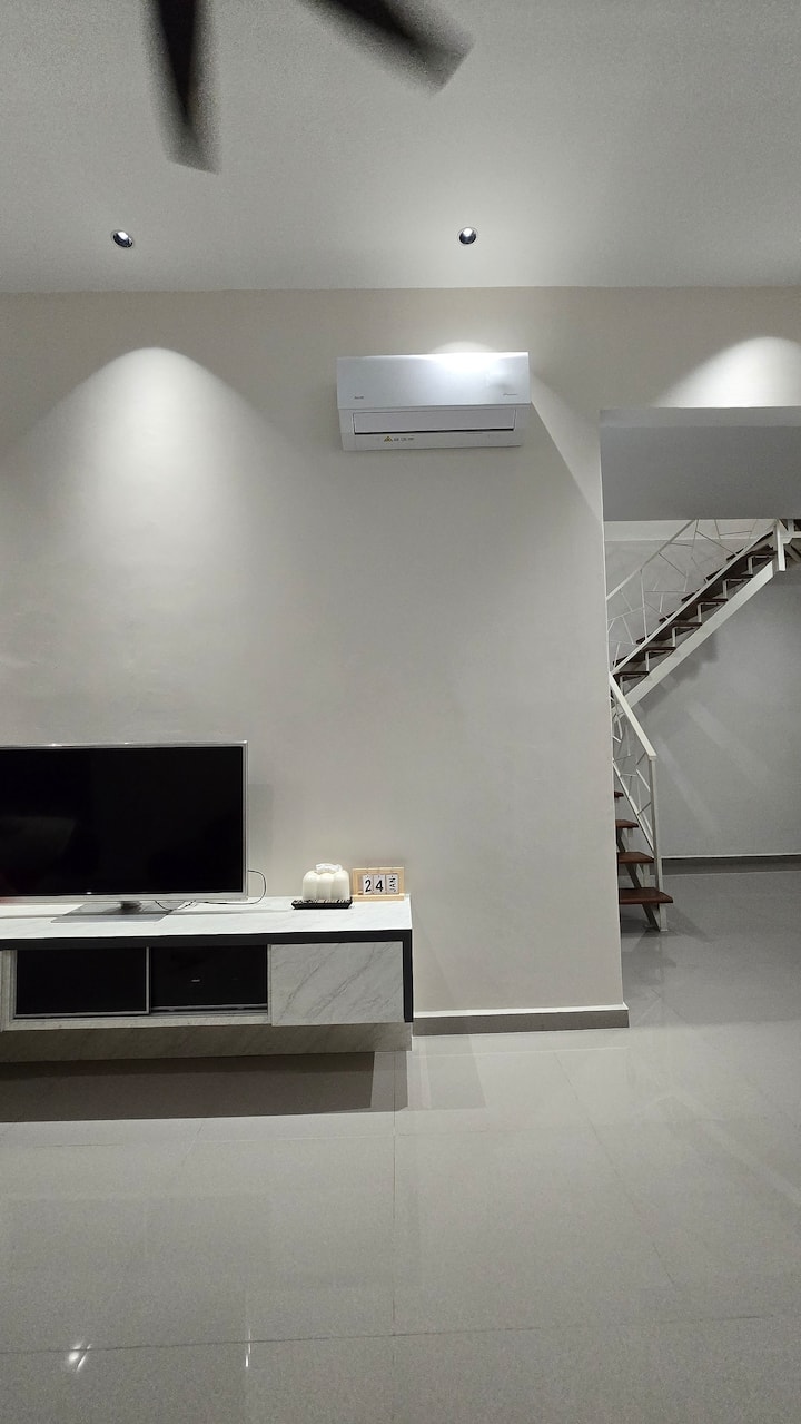 The Cz Retreat |New 2min To Ktm My & Taipingtown - Taiping