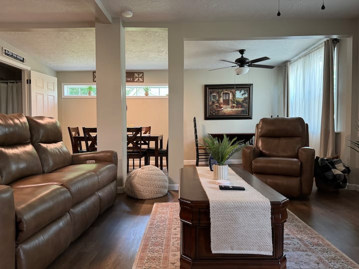 2 Beds 2 Bath Close To Everything.  Comfy/clean - North Augusta, SC