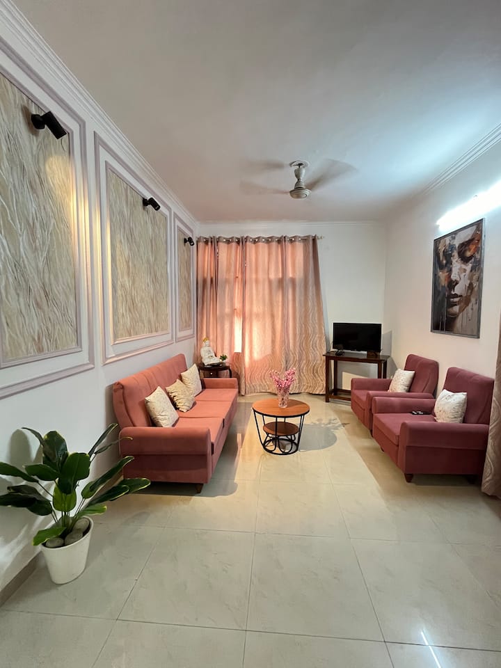 Bliss Home~a Surreal Experience(sec49d,chandigarh) - Chandigarh