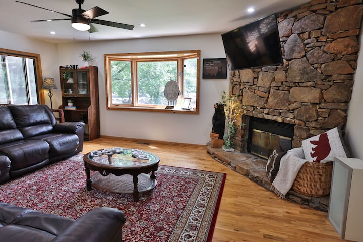 Peter’s Cabin - Helen, GA