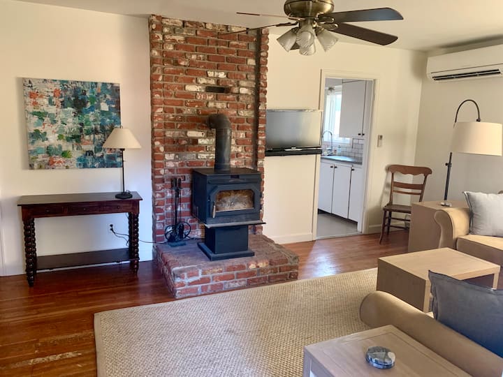 12th Street Bungalow - Redmond, OR