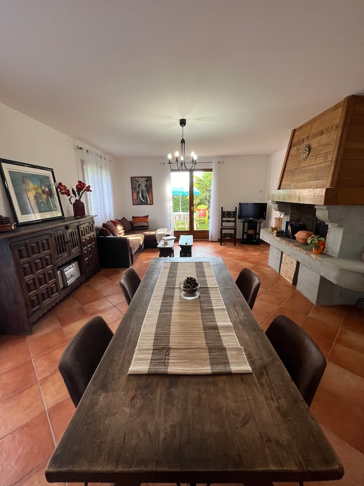 Appartement 80m2 Avec Jardin à 700m Du Lac Léman - Sciez