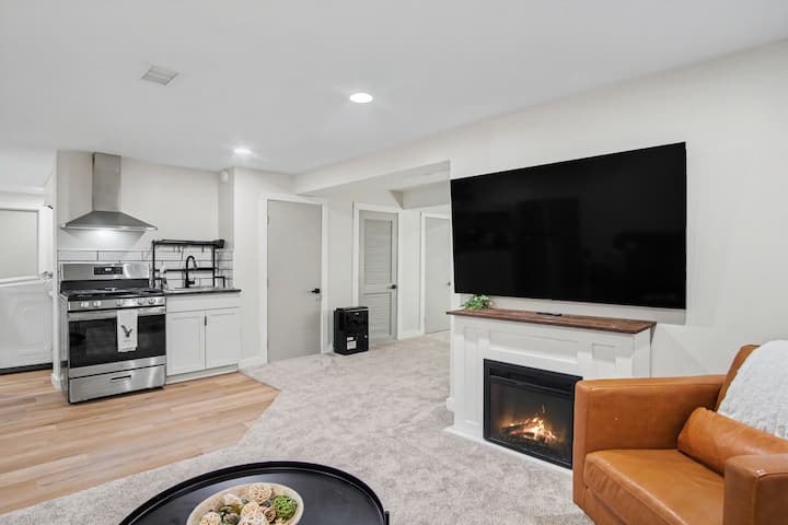 Relaxing Apartment In Quiet Neighborhood - Grand Rapids, MI