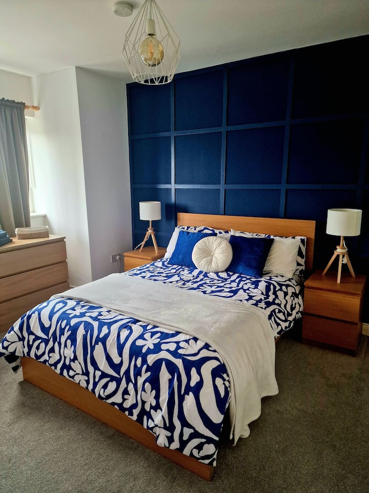 Cozy Rooms Near Airport Dublin (Blue Room) - Malahide