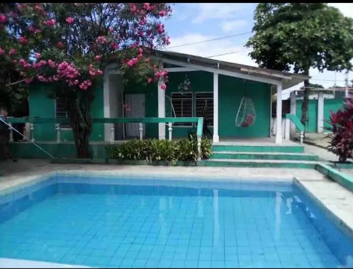 Casa Campo Completa Con Piscina A 5min De La Playa - Atacames