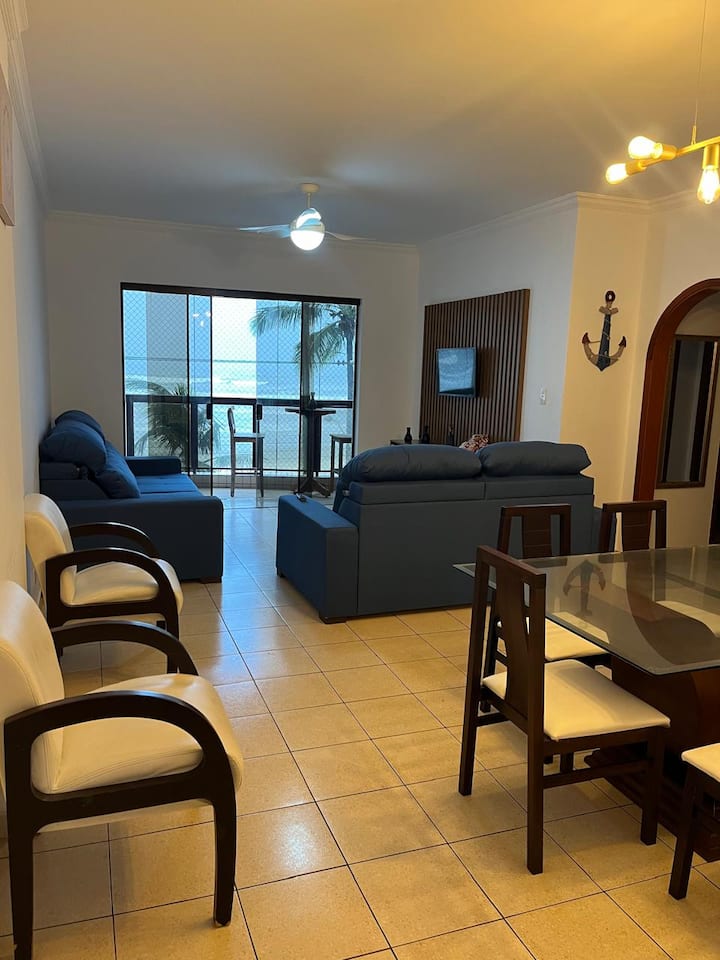 Apto Pé Na Areia!
Vila Caiçara Pg.
3 Dormitórios - Praia Grande