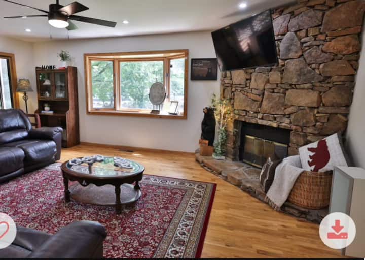 Trout Cabin - Helen, GA
