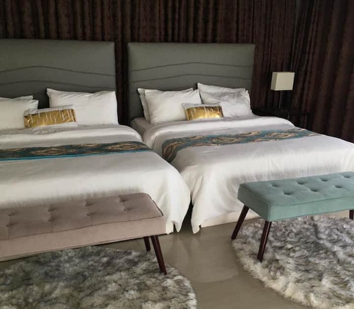 Panglao International 20 Pax - Panglao