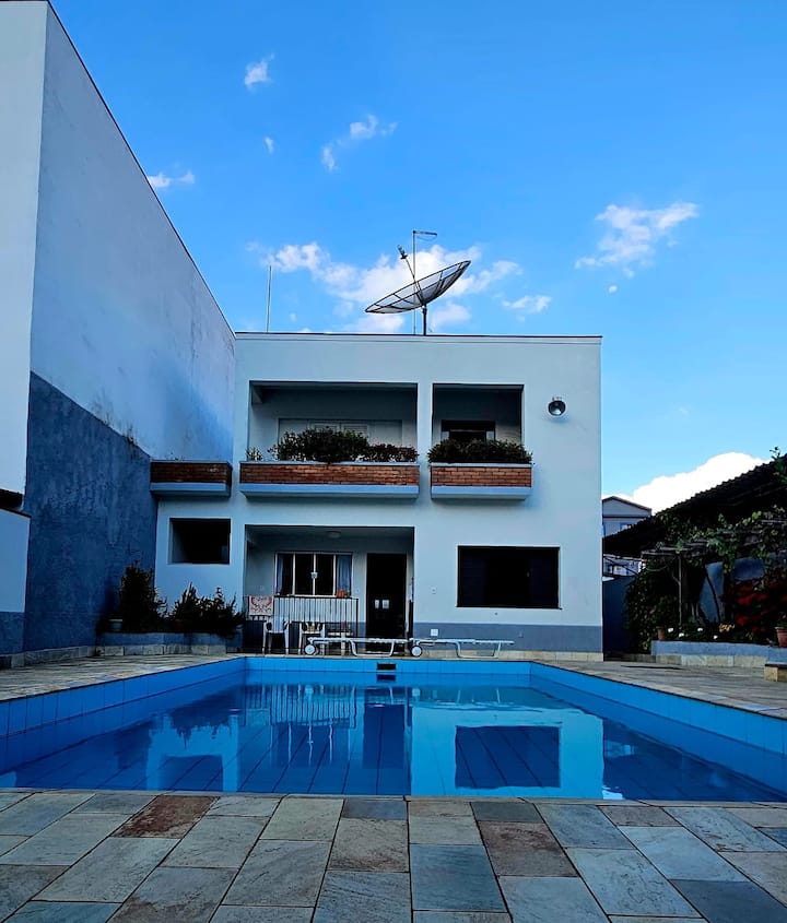 Casa José E Maria | Centro De Socorro/sp - Socorro