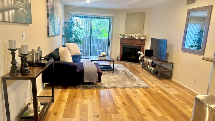 Amazing Westwood Location - Los Angeles, CA