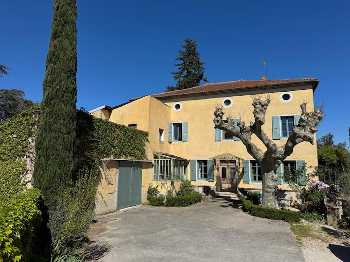 Grande Maison Familiale Avec Piscine à Saint-péray - Valence