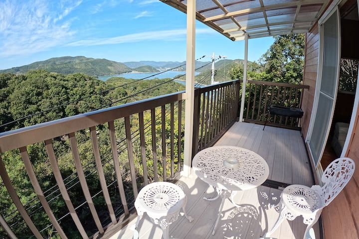 Back-to-nature Island Stay · Quiet & Simple - Ako