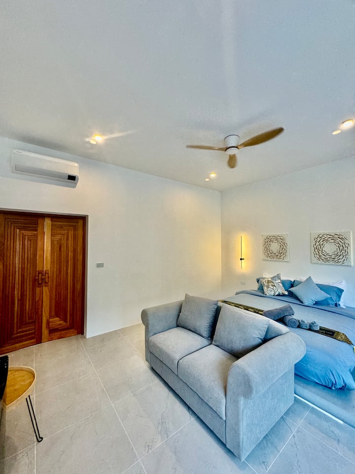 Room In Bed And Breakfast With Pool View - Ko Samui