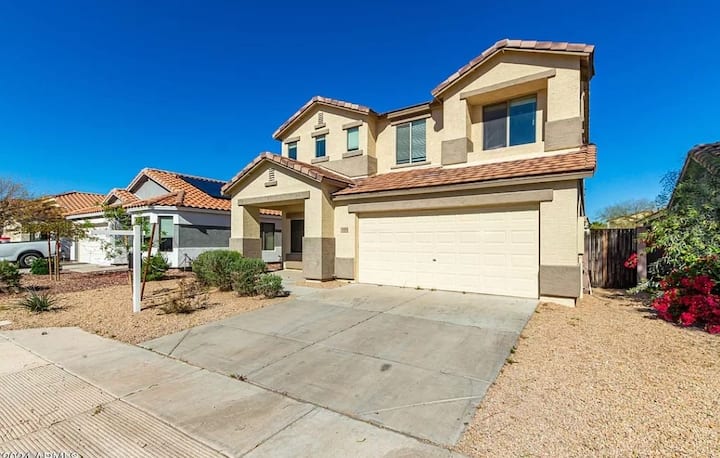 Paparock Villa - Buckeye, AZ