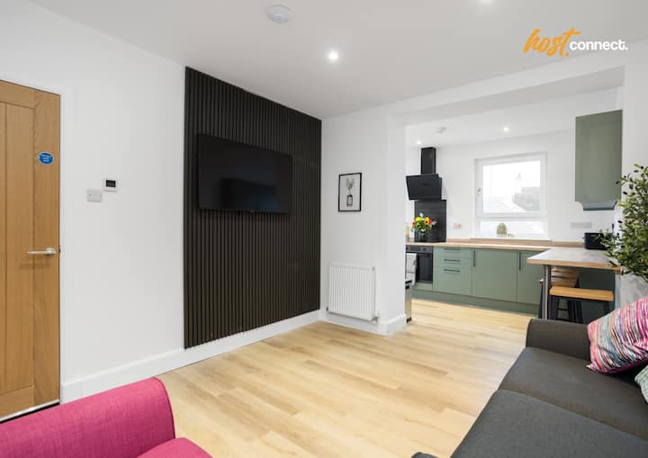 Modern 3bed-sleeps6-falkirk-ensuites-parking - Falkirk