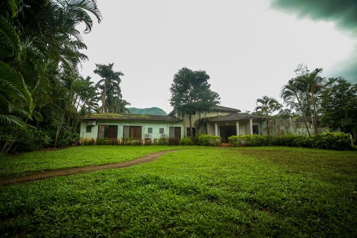 8bhk Rivertouch Villa With Private Pool - Karjat