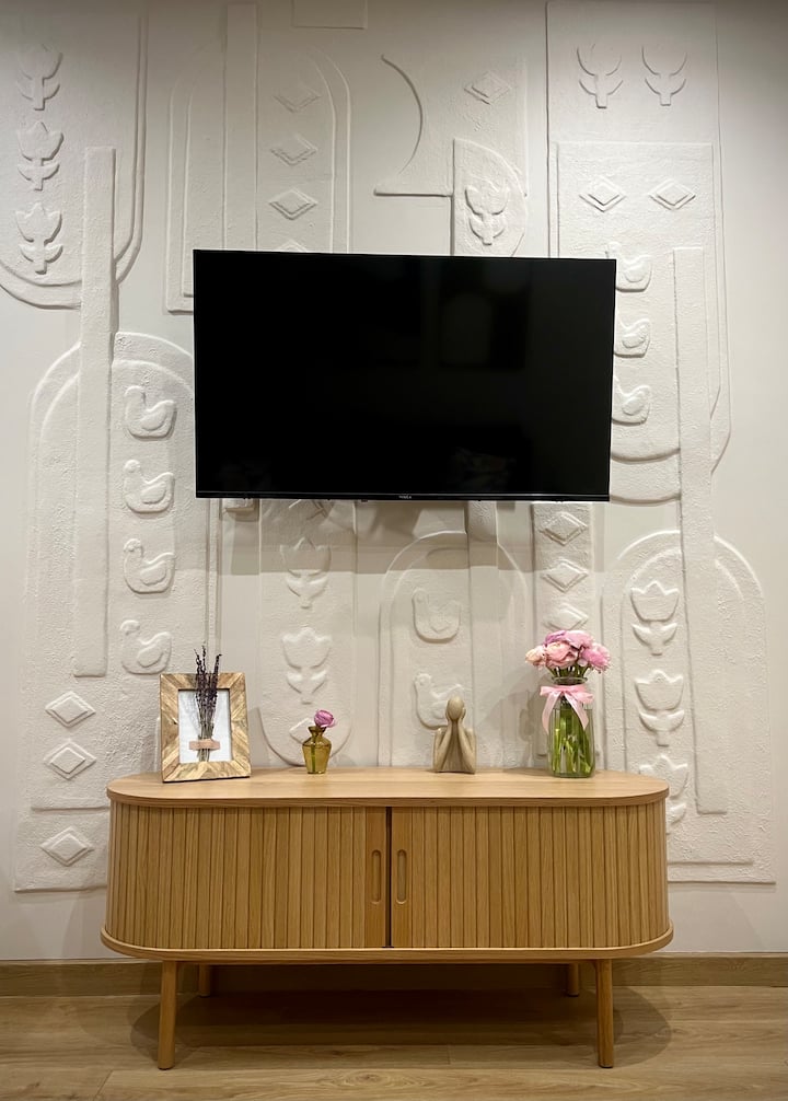 Cozy Apartment In Modern Ukrainian Style - Kiev