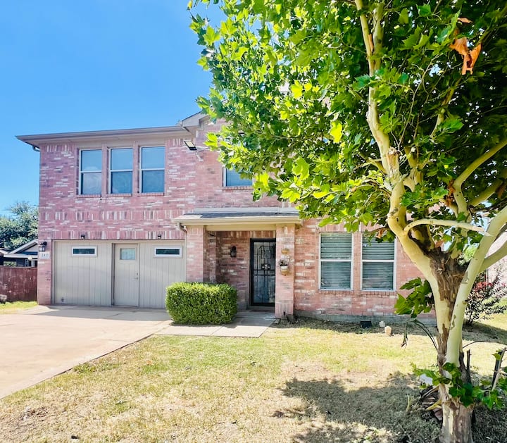 At&t Stadium, Texaslive, Sixflags, Choctawstadium - Grand Prairie, TX