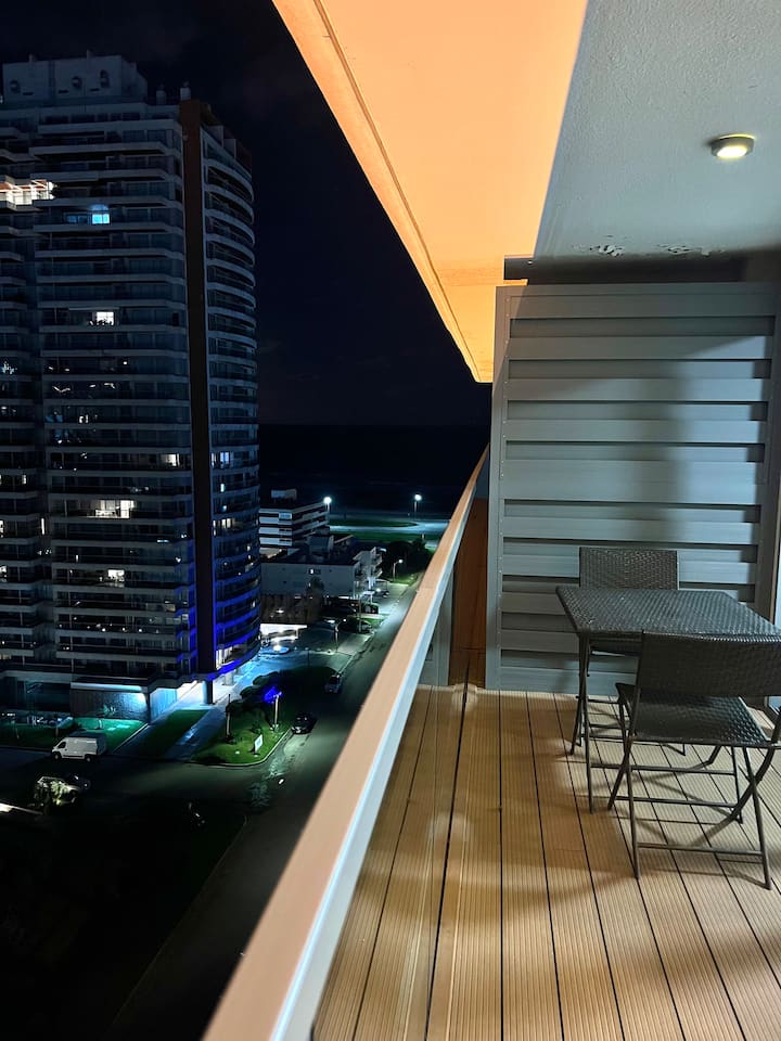 Moderno Y Elegante Con Amenities All Inc - Punta del Este