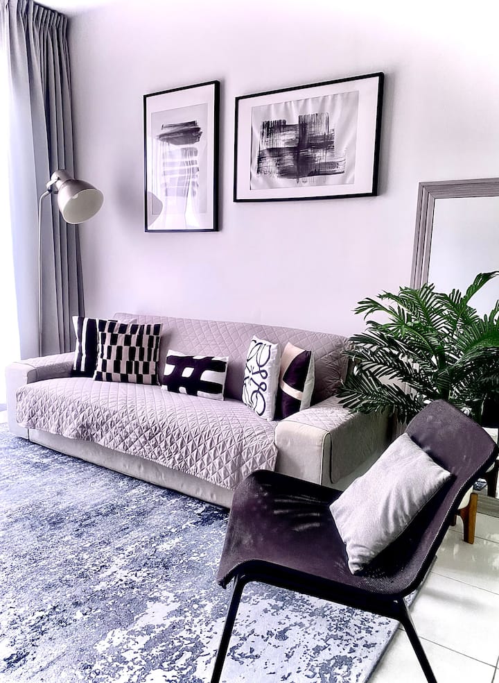 Rwhite Homestay -Residensi Adelia - Semenyih