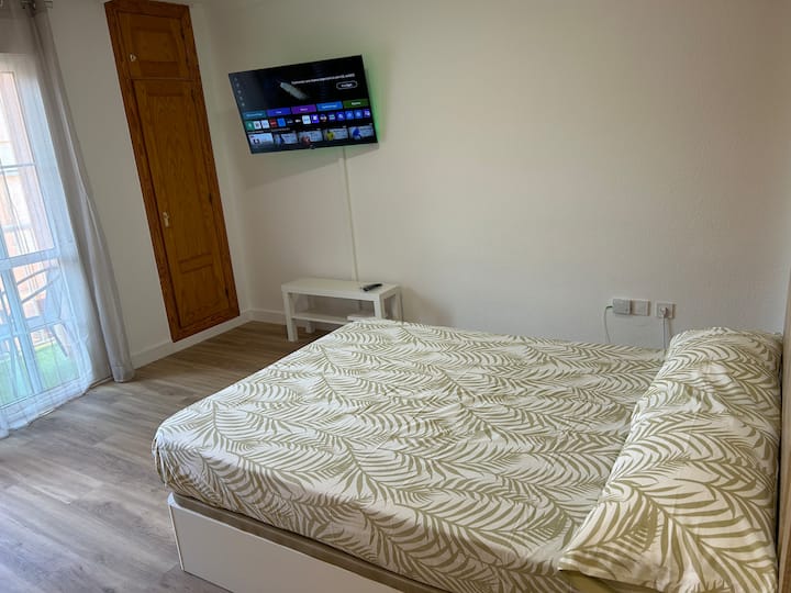 Coqueto Apartamento En Playa - Roquetas de Mar