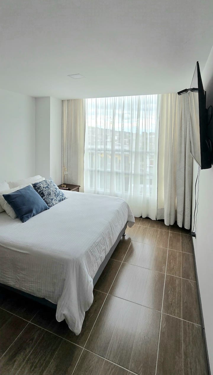 Moderno Apartamento-cerca Al Centro - Pasto