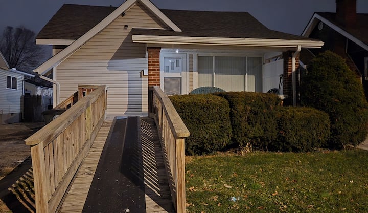 Clean & Cozy 2br/close To Ud & Af Museum/fast Wifi - Dayton, OH