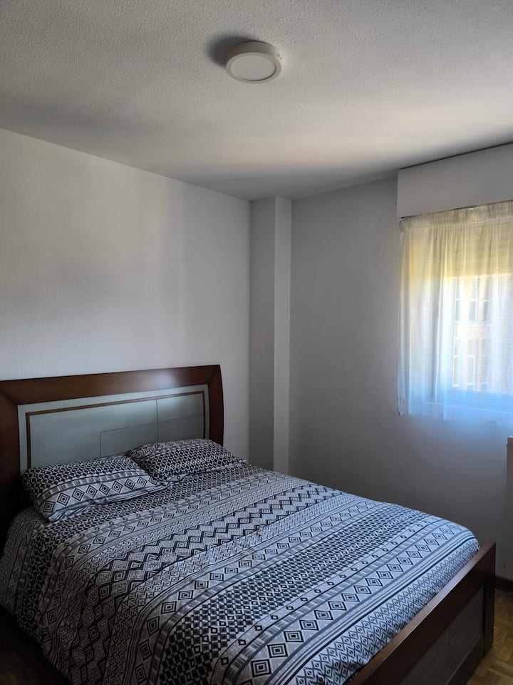 Habitación Con Cama Doble - Burgos