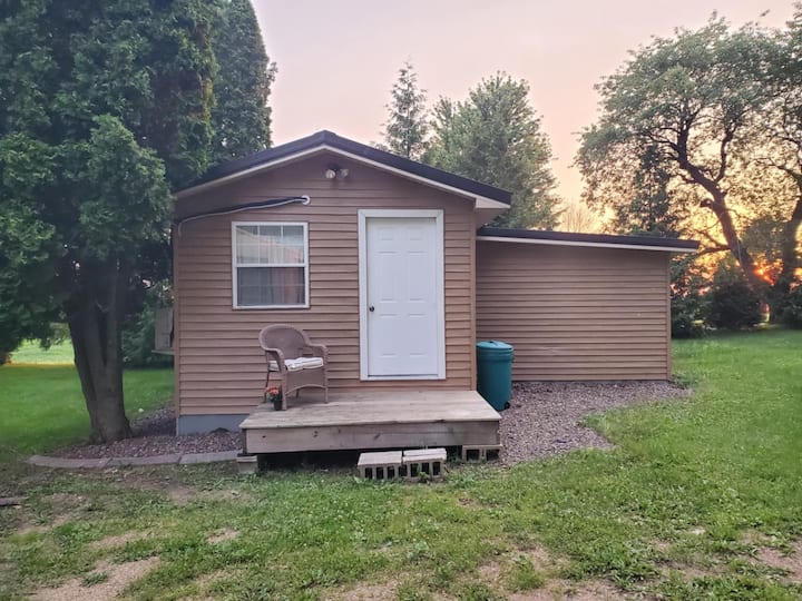 Traveling Nurse Cozy Cabin With A View - Wisconsin