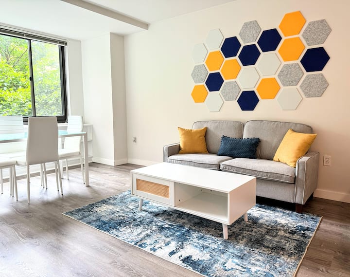 *New* Peaceful Studio W/ Pool, Gym, Dc Access - Arlington, VA