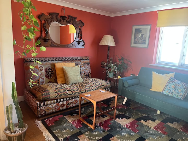 Spacious, Bright 1/2bed: Nature, Pubs & City Buzz - London