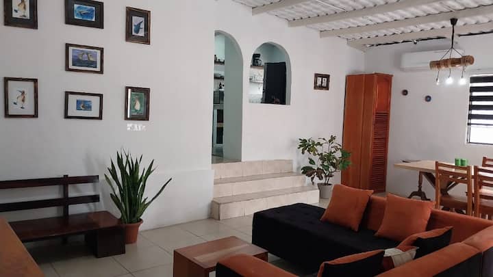 Casa Familiar "Genovesa" - Puerto Ayora