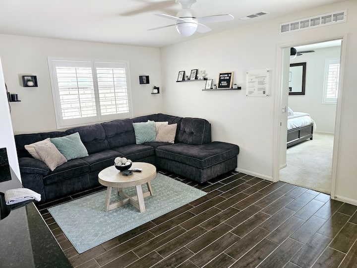 Suite Desert Stay - Victorville, CA