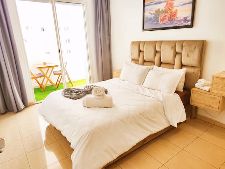 Bright Agadir Flat: Pool, Fiber Wi‑fi, Balcony - Agadir