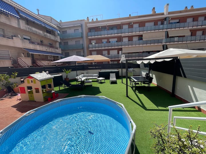 Cosy Flat With Terrace And Pool - Castelldefels