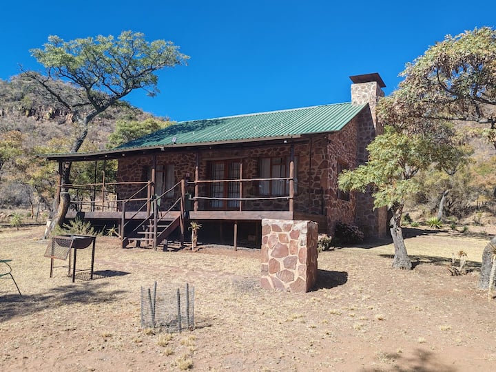 2 Bedroom Bush Cottage - Bela-Bela