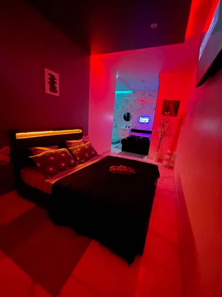 Suite Zen Amaryllis  Clim, Jacuzzi & Tv Intégrée - Béziers