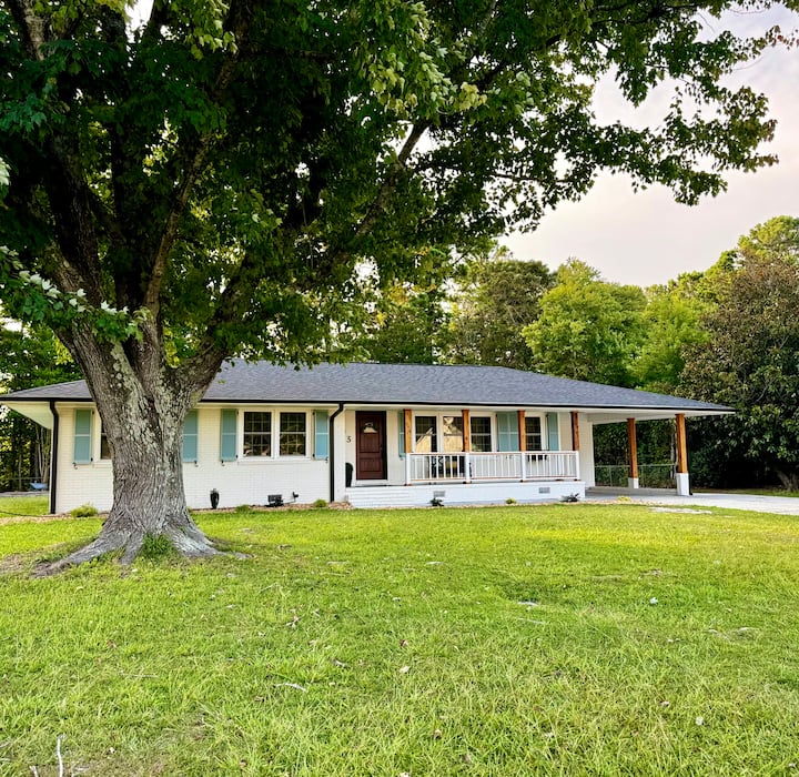 Serenity Retreat In Jacksonville - Jacksonville, NC