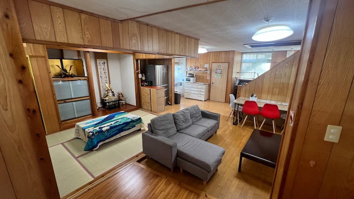 貸切施設/広い/2フロア貸切/国際通り近い/駅近/ホテルマットレス/屋上有り - Naha