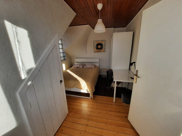 Une Chambre / Appartement Calme - Strasbourg
