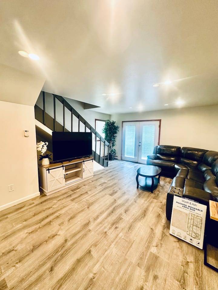 Mark's Home - Fairbanks, AK