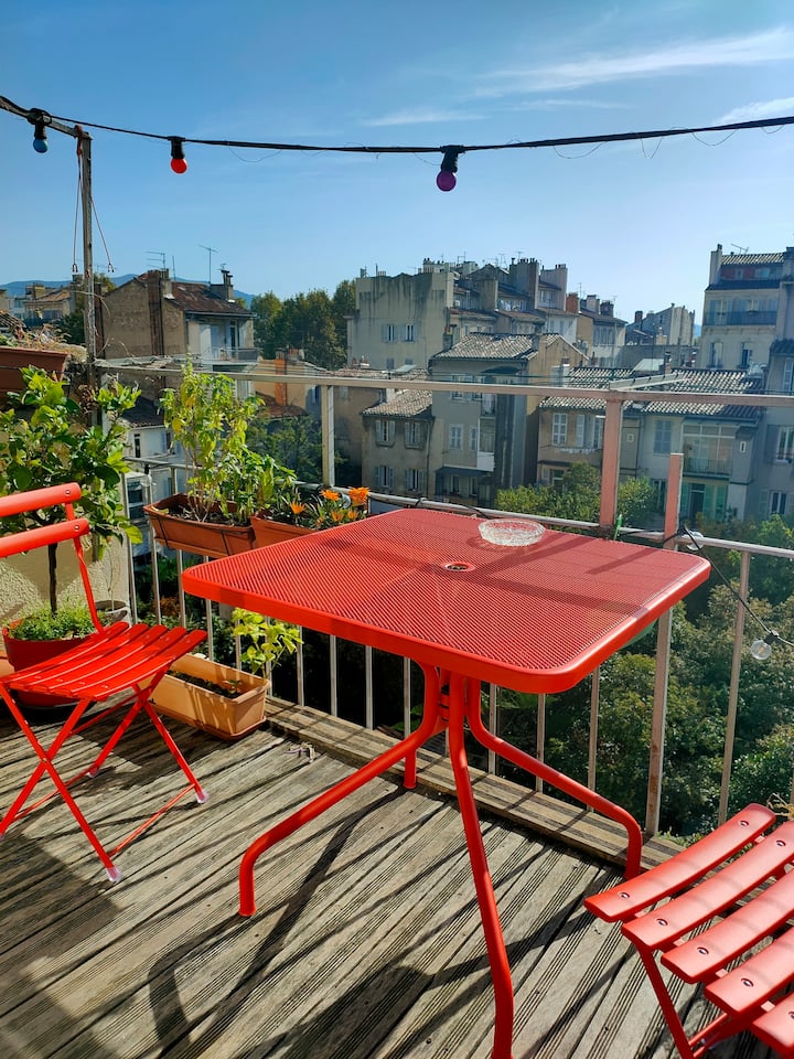 Adorable Appartement T3 + Terrasse à La Plaine - 마르세유